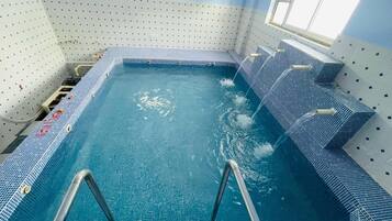 Piscina interior