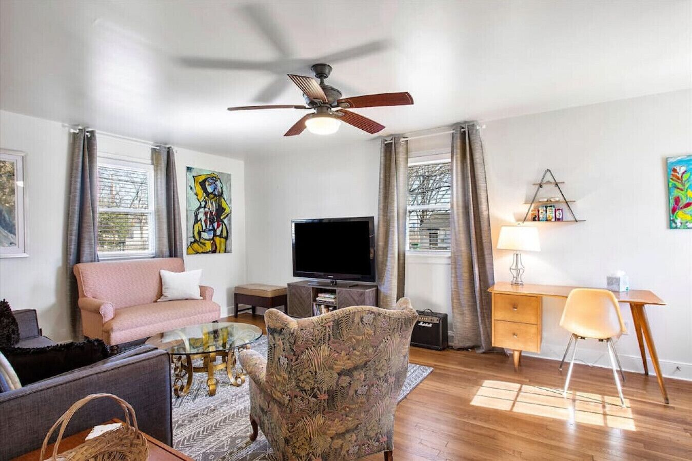 Texas, 1701 Texas Avenue - Richmond, VA