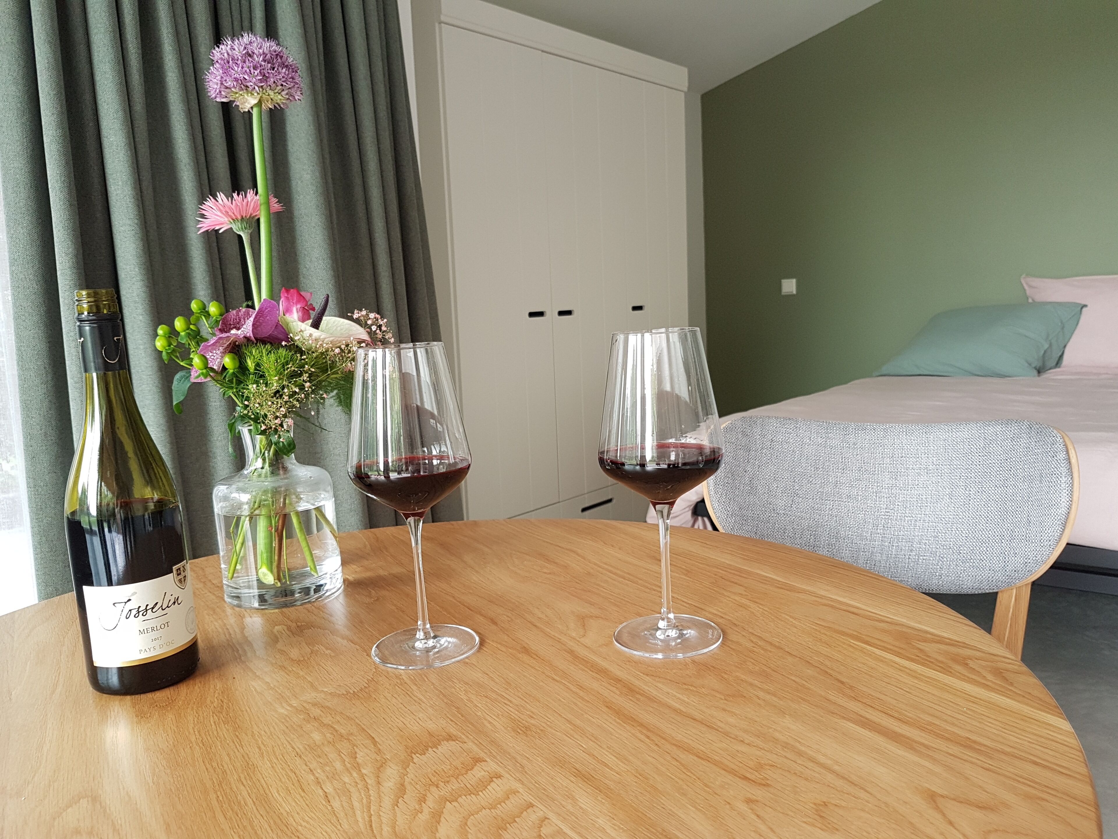 Romantic Studio Apartment With Unobstructed View And Near The Beach, Dunes, Amsterdam. - Heiloo