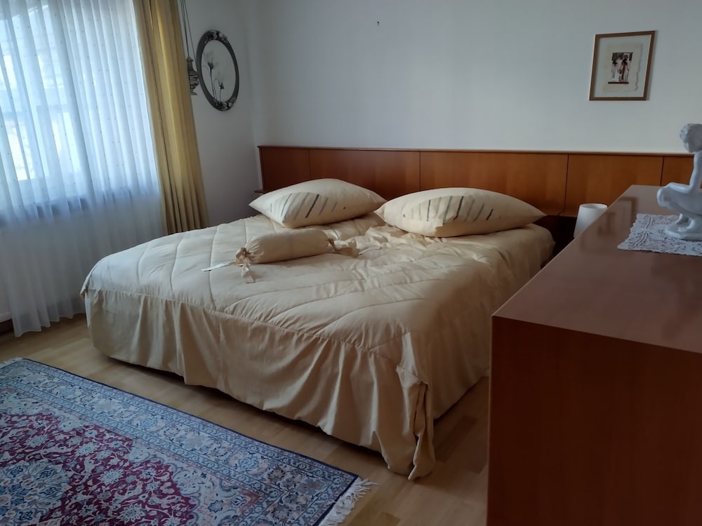 Comfortable Apartment In The Middle Of A Beautiful Garden - Ingolstadt
