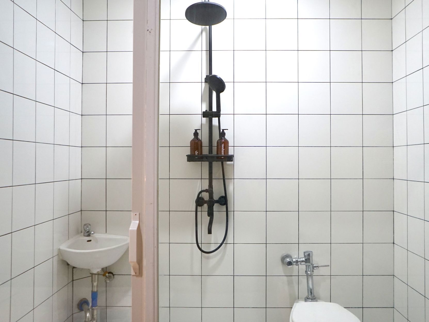 Banheiro | Toalhas de banho, sabonete, shampoo, papel higiênico