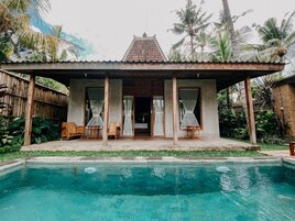 Quarto Deluxe | Secretária, Wi-fi grátis, roupa de cama fornecida 