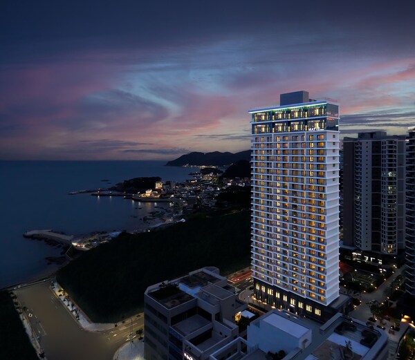 Matie Osiria - Busan