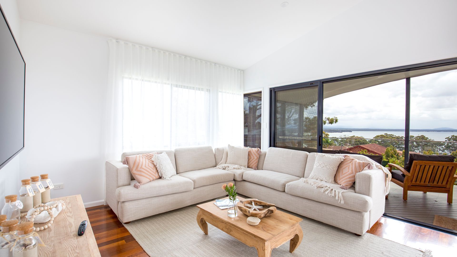 Vincentia Views By Latitude South Coast - Vincentia