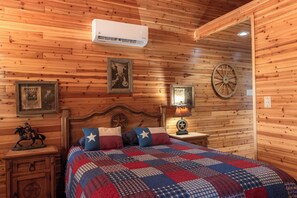 Cabana luxo, vista para o lago, ao lado do lago | Individualmente decorados, individualmente mobiliados, Wi-Fi de cortesia