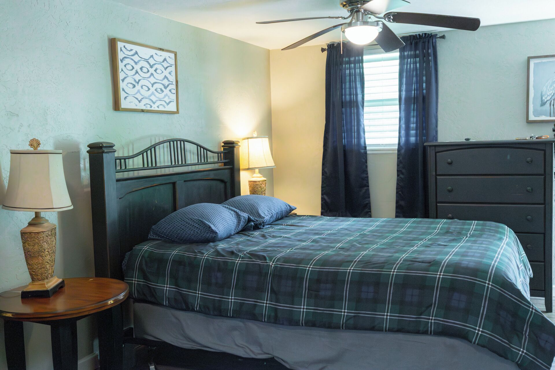 Quarto, kitchenette (Cozy Room, Not Lake View, No Pet) | Com decoração personalizada, com mobília individualizada, Wi-fi grátis 