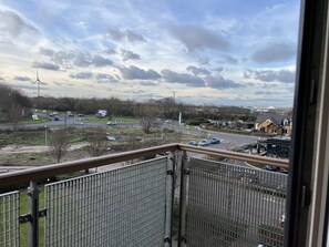 Apartamento, 2 camas queen-size | Terrenos do alojamento