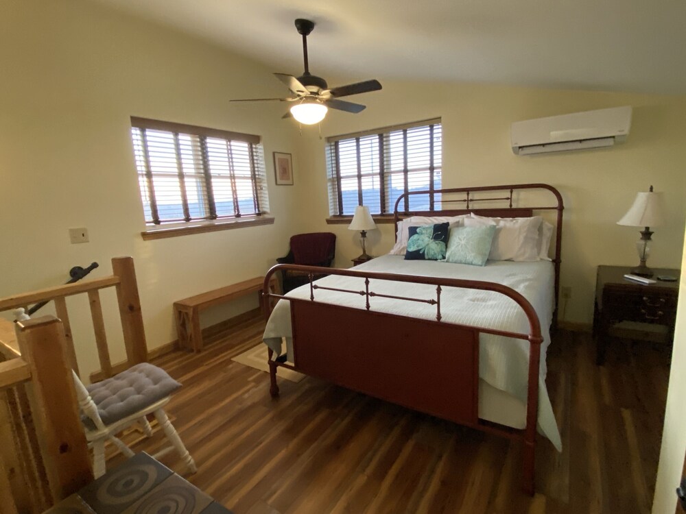 The Bitty House One, next to a winery! - Alto Pass | Vrbo