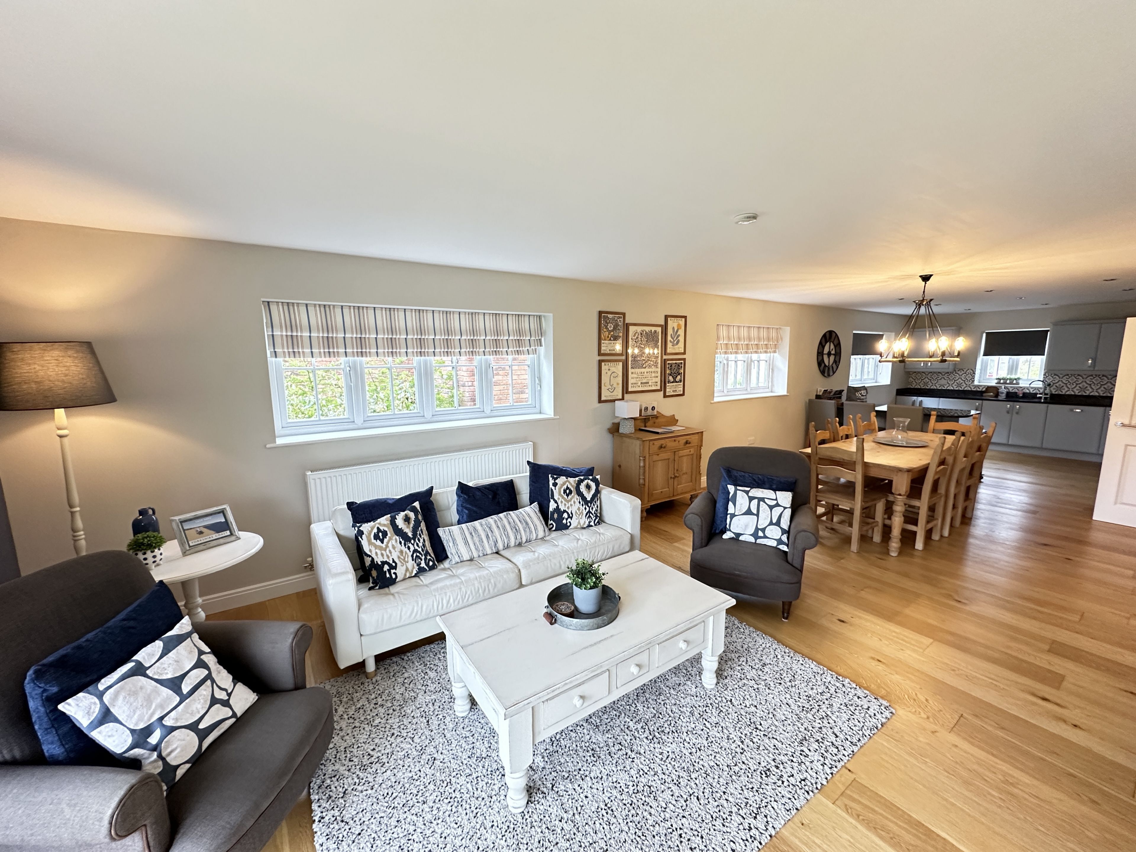 Coastal Cottage - Balcony Sleeping 8 In 4 Bedrooms - Refurbished - Hunmanby