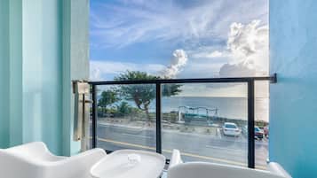 Quarto Duplo, vista para o oceano | Varanda