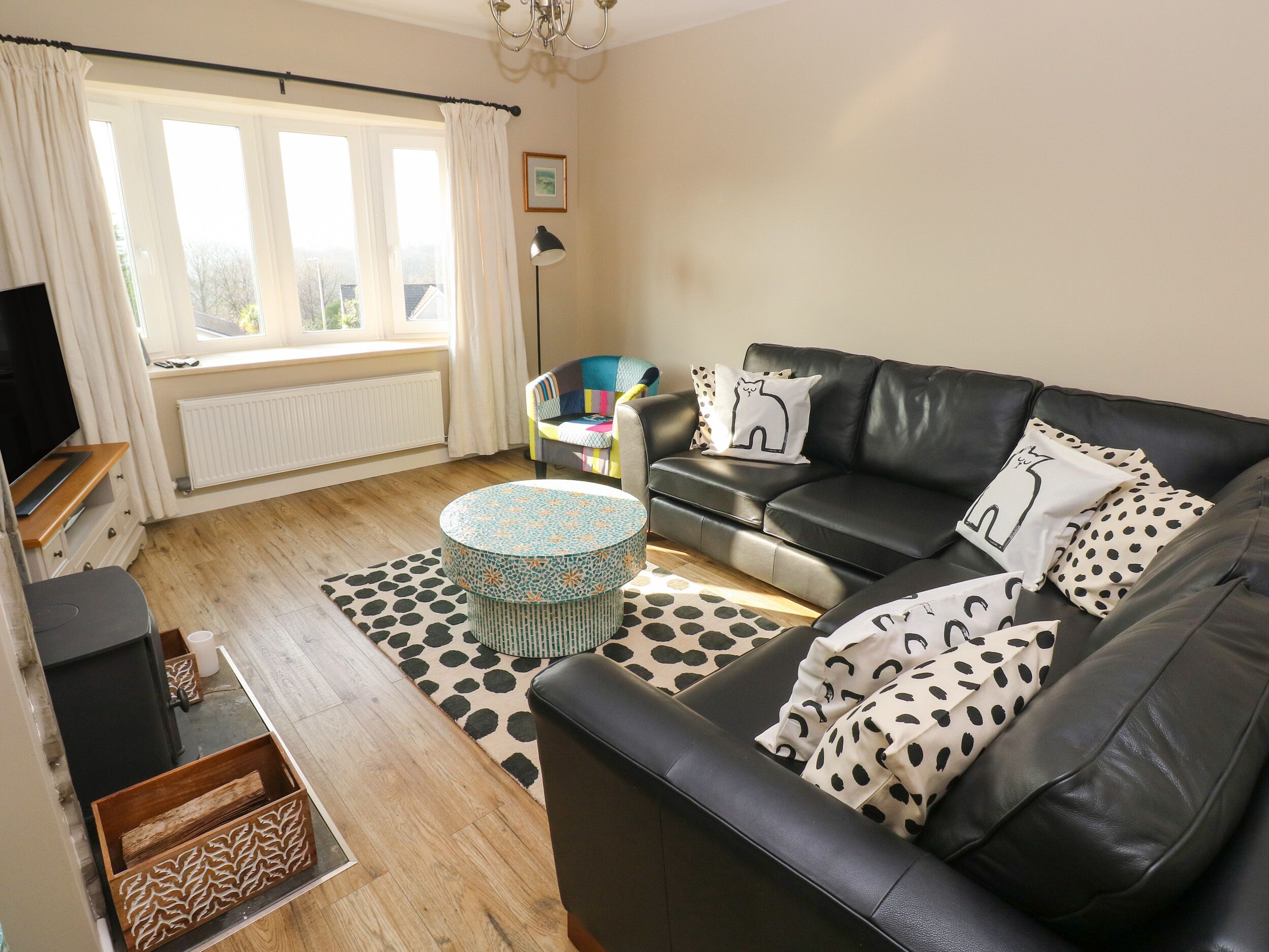 Sandtop, Pet Friendly, With Open Fire In Tenby - Saundersfoot