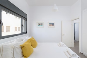 Apartamento Comfort | 2 quartos, cortinas/cortinados opacos, ferro/tábua de engomar 
