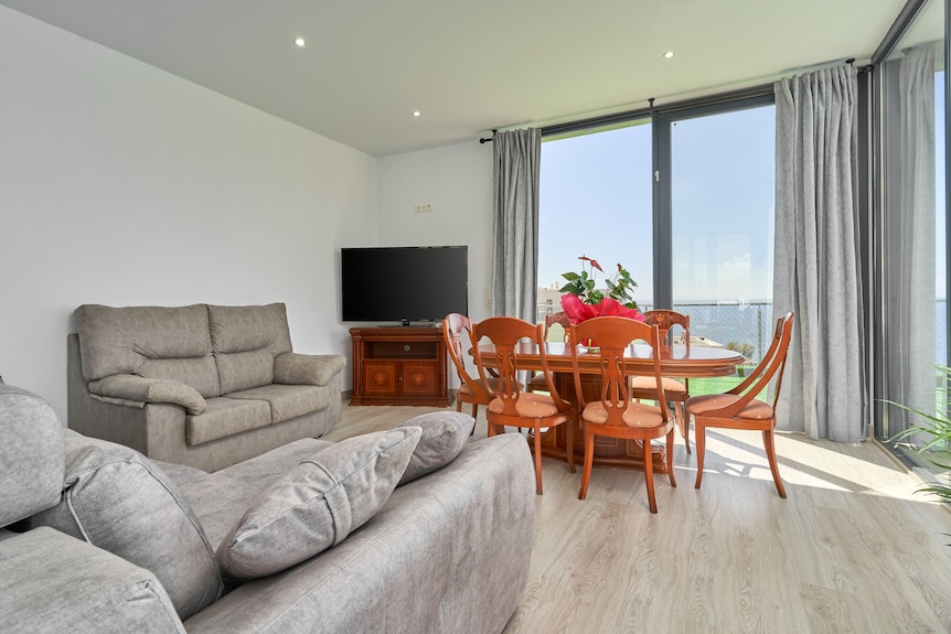 Villa Joya Del Mediterraneo : Maison De Vacances Moderne Avec Vue Mer, Wi-fi Et Climatisation - Salobreña