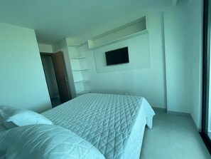 Apartamento | Cortinas/cortinados opacos, ferro/tábua de engomar, Wi-fi grátis