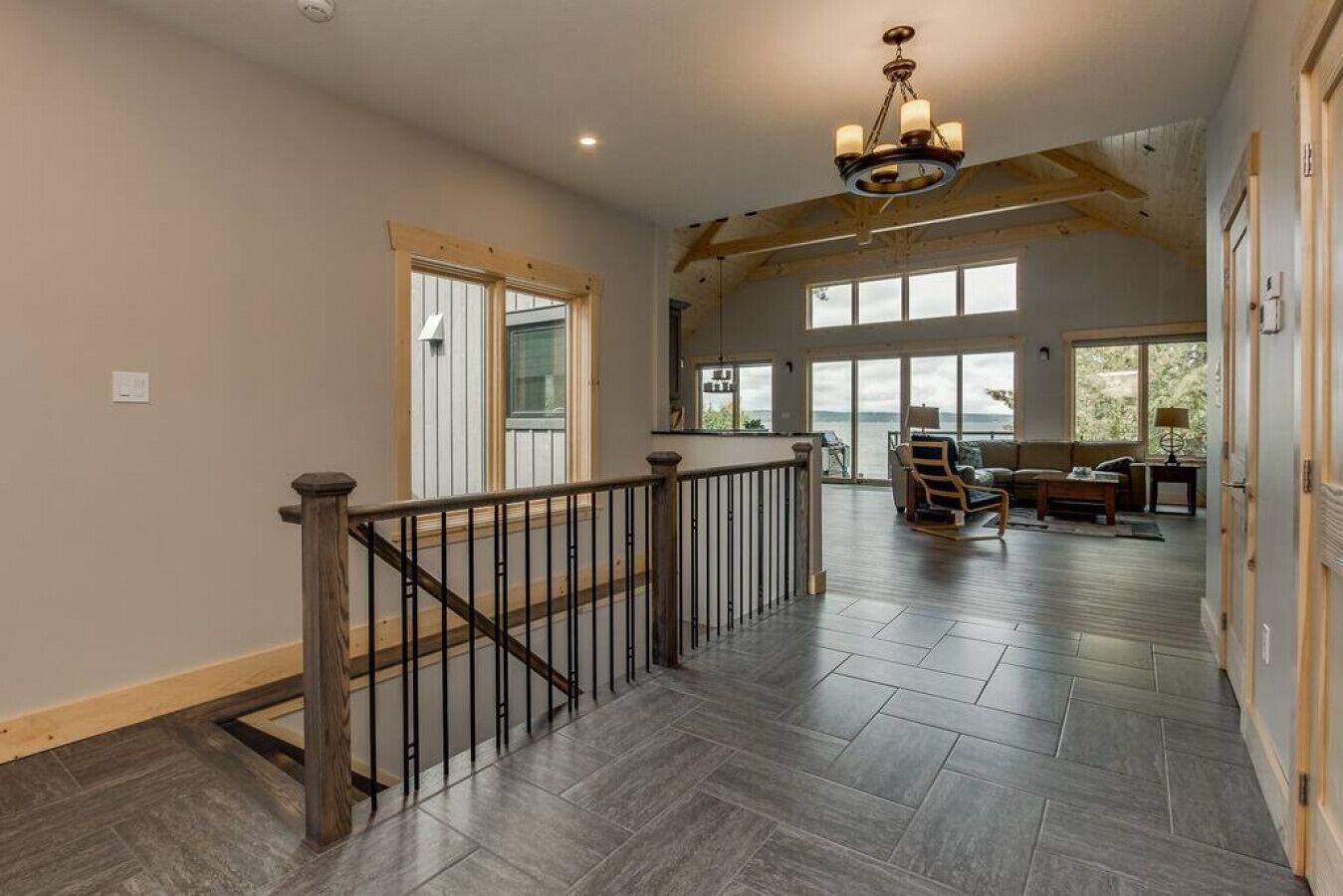 Spectacular Waterfront Three Bedroom Home! - Midland