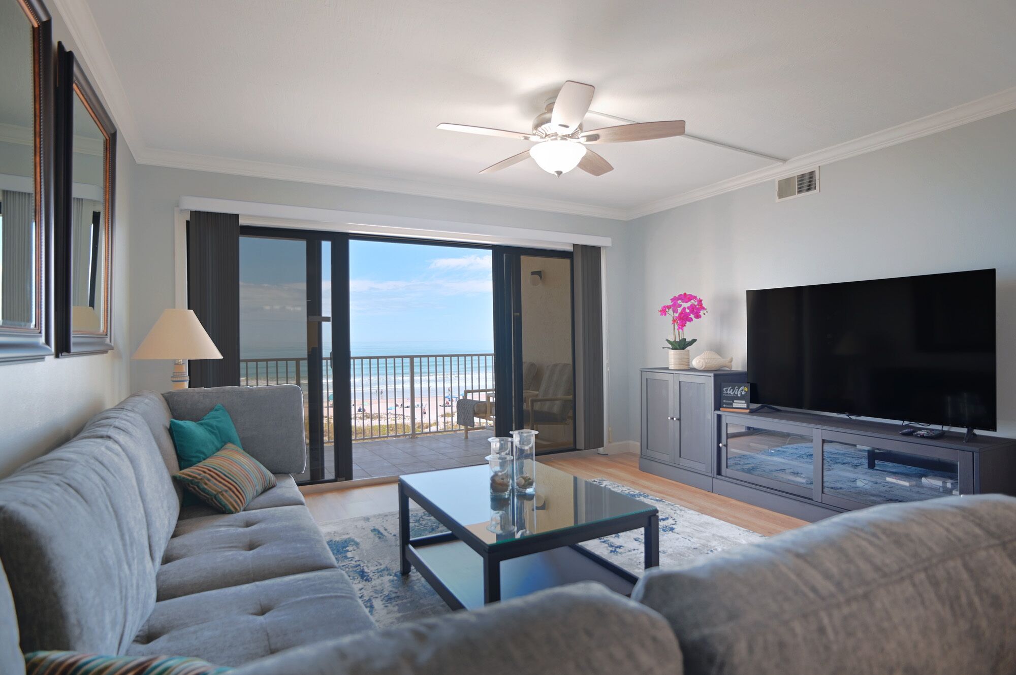 Best Direct Ocean View! Newly Renovated Condo W/ Pool - Cocoa Beach, FL