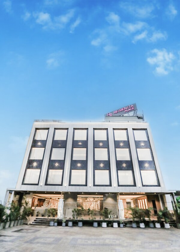 Regenta Place Bhopal - Bhopal