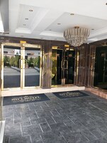 Entrada (vista interior)