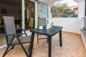 Apartamento Clássico | Terraço/pátio interior