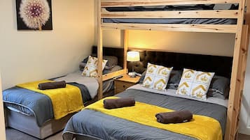 Suite Comfort, casa de banho anexa | 1 quarto, com mobília individualizada