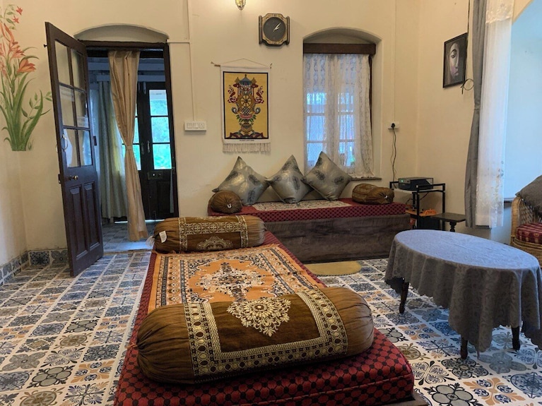 Rose Villa British Colonial Heritage Bungalow, Takdah - Sikkim