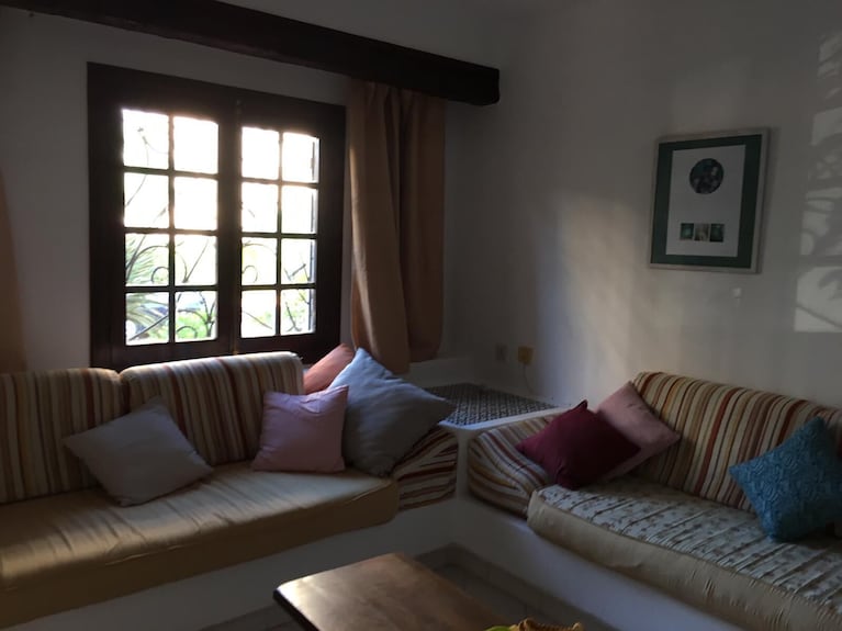 Beautiful Renovated Townhouse 30m From The Beach In Torrevieja. - La Mata