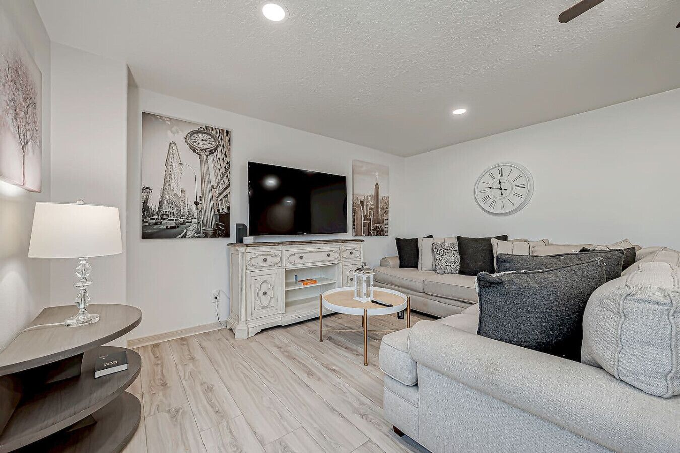 Posh Houston/iah Escape: Parking|7 Beds|sleeps 14| - Humble, TX