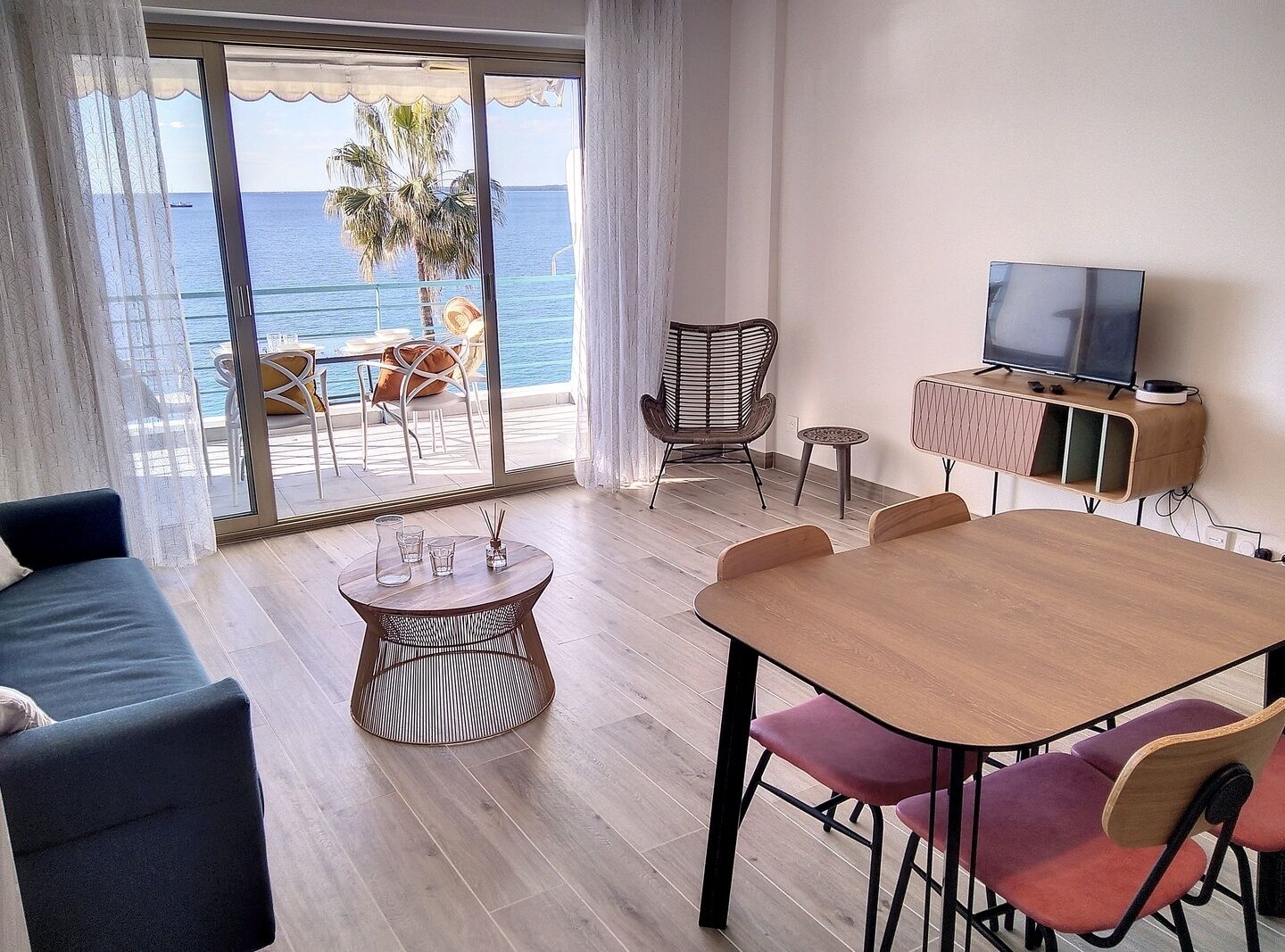 Résidence Armorial-apartamento-baño Privado Con Bañera-vista Al Mar - Antibes