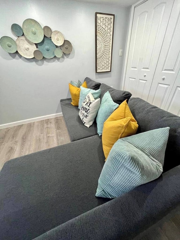 Remodeled 1br Apartment W/ Queen Bed & Private Parking - Bensalem, PA