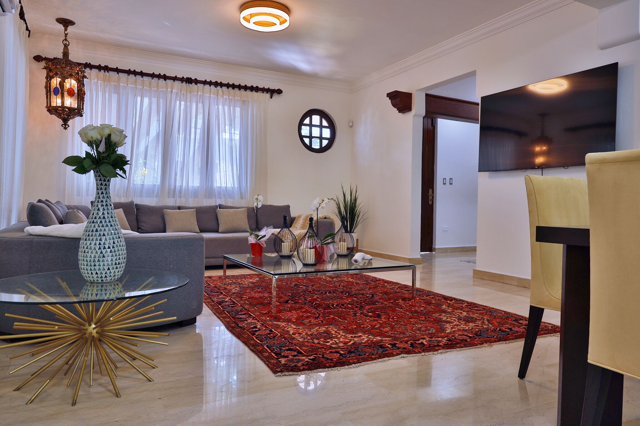 Unique Beach Villa In The City - San Juan