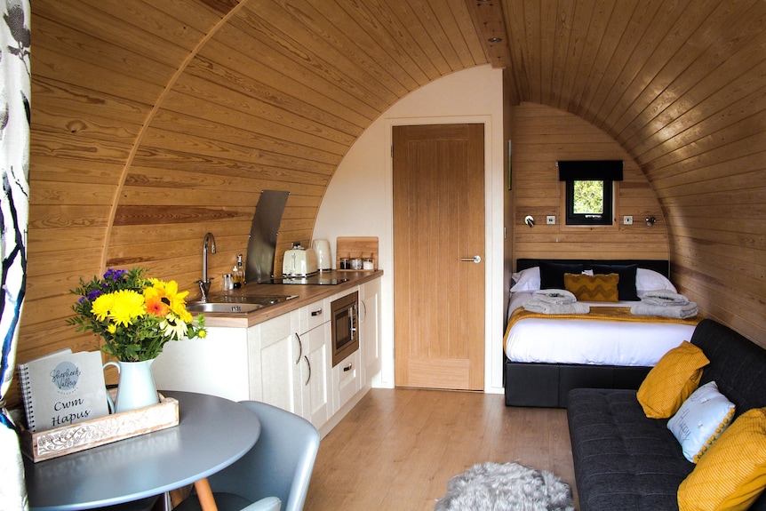 Cwm Hapus - Glamping Pod With Hot Tub Sleeping 4 Guests, Pet Friendly - Herefordshire