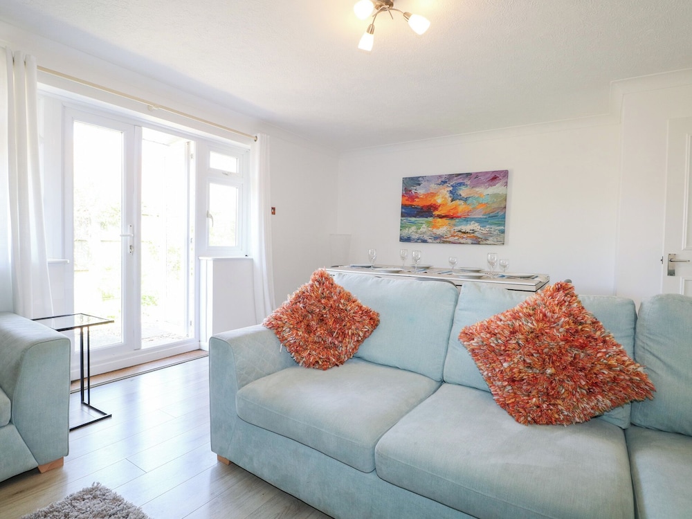 44 West Front Road - Selsey