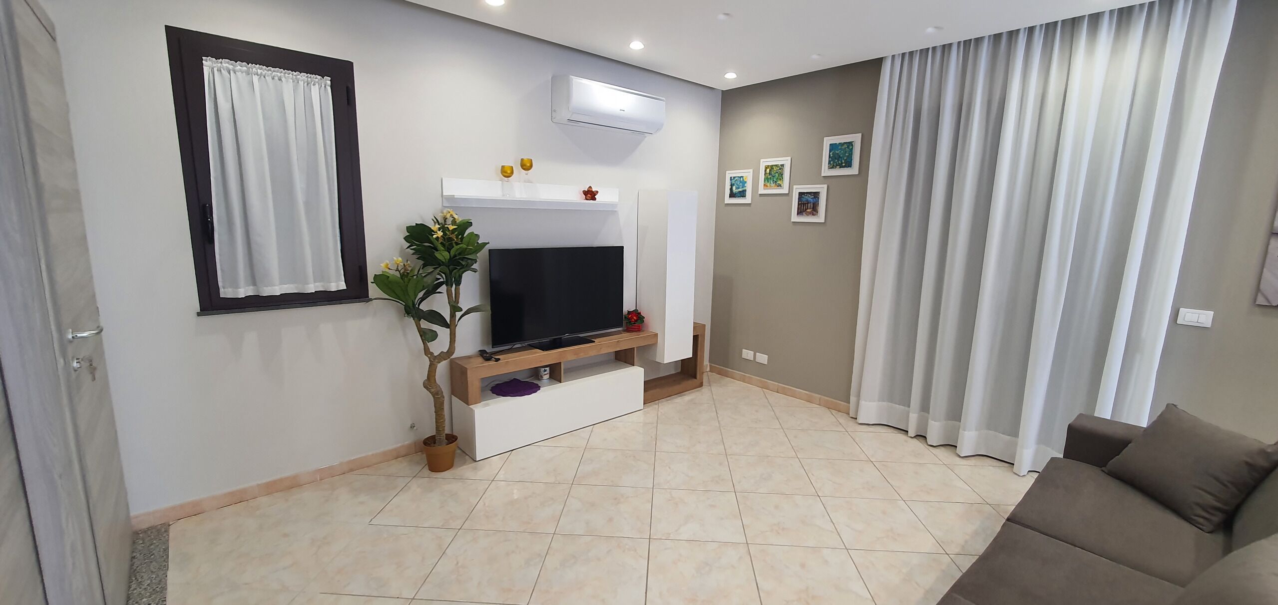 Appartement-supérieure-letto A Castello-salle De Bain Privée-vue Sur Piscine - Acireale