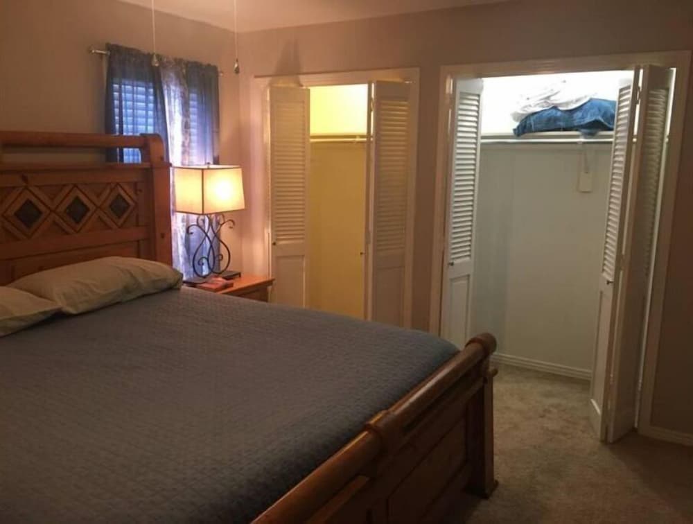 Quiet, Safe Apt In Mid-town Little Rock - Little Rock, AR