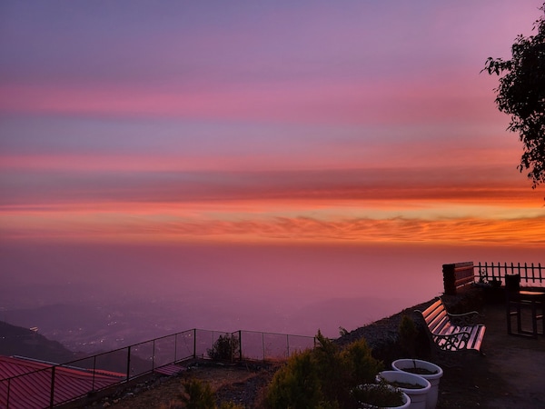 Saiva Hill Resort - Mussoorie