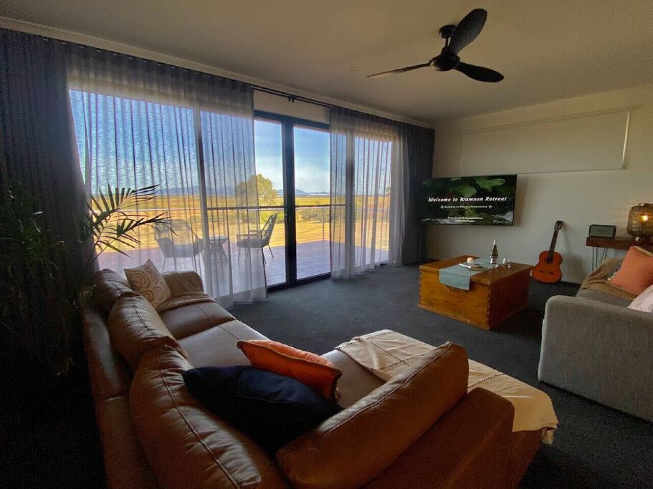 Wamoon Retreat ~ Luxe House - Fish Creek