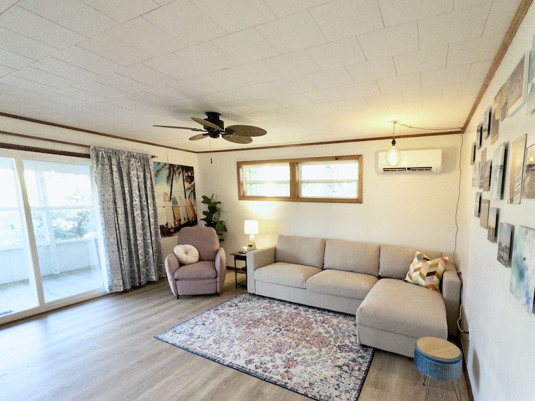 Surf Side Bungalow- Ocean Front With 3 Story Deck - Outer Banks, NC