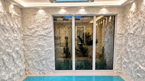 Piscina interna