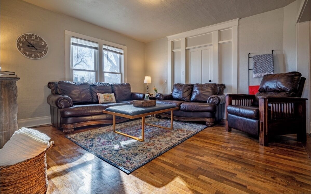 Lovely Downtown Cody: Salsbury Corner Cottage - Wyoming