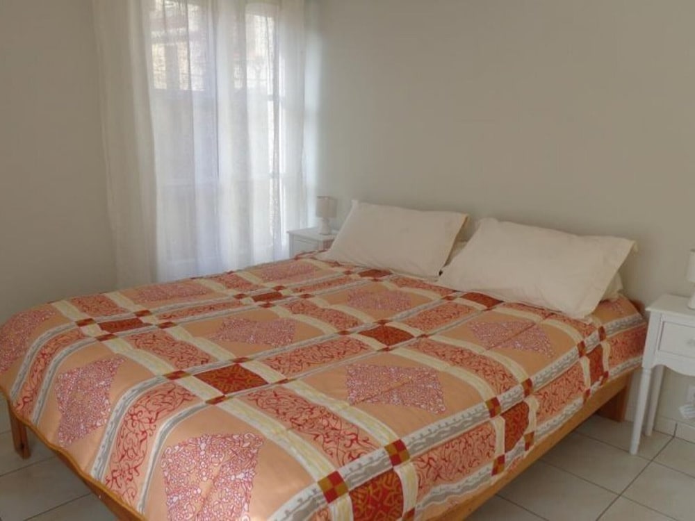 Confortable F3 Avec Balcon/terrasse En Centre-ville, Proximité Cures, Parking, Ascenseur, Pour 4 Pers. - Amélie-les-Bains-Palalda
