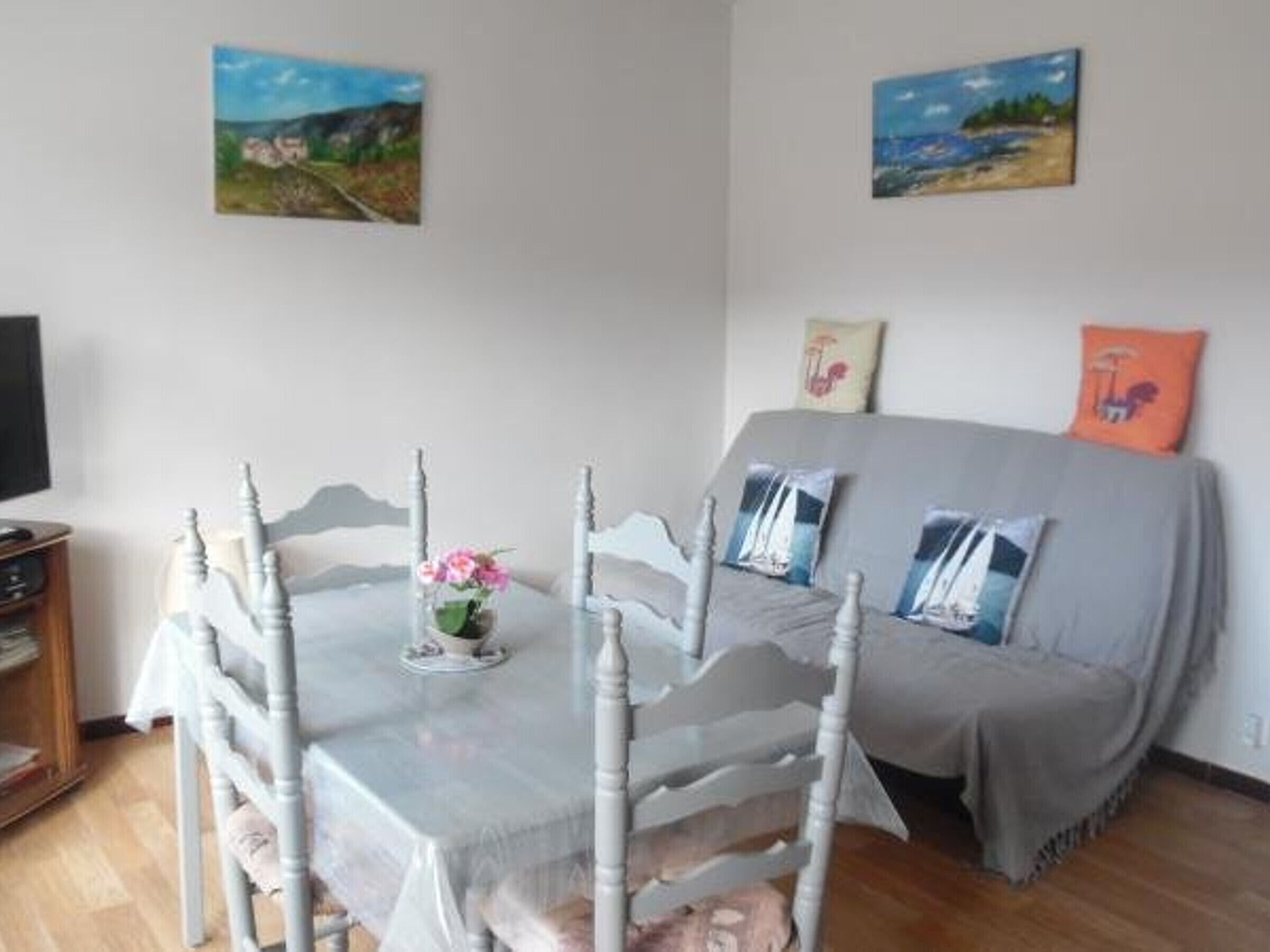 Confortable F2 Avec Terrasse Et Parking, Proche Des Cures Et Du Centre-ville D'amélie-les-bains - Amélie-les-Bains-Palalda