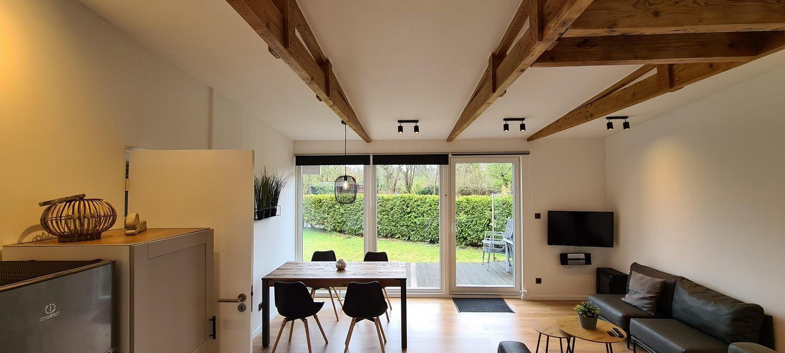 Smaakvol Ingerichte, Geheel Gerenoveerde 4-persoons Bungalow Op Het Geliefde Park Eureka, Nabij Strand, Zee, Duin En Bos. Gratis Wifi, Huisdier Welkom. Ideaal Voor Gezinnen. - Schoorl