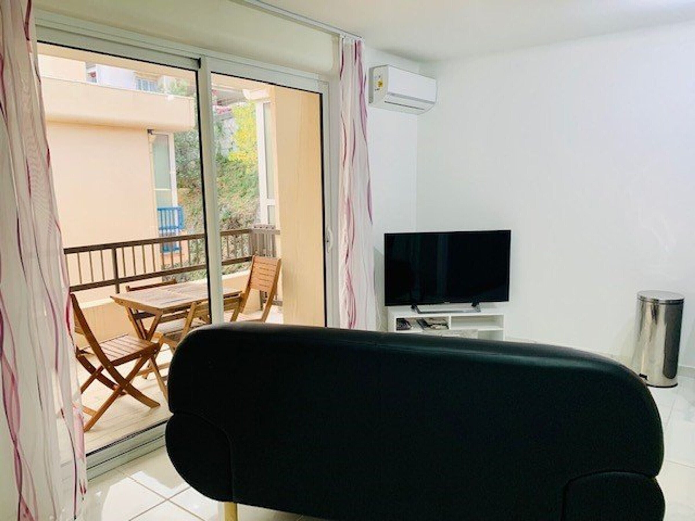 Stunning Top-floor 2br Apartment With Wifi, Ac, Terrace, Parking, Near Thermal Spa - Arles-sur-Tech