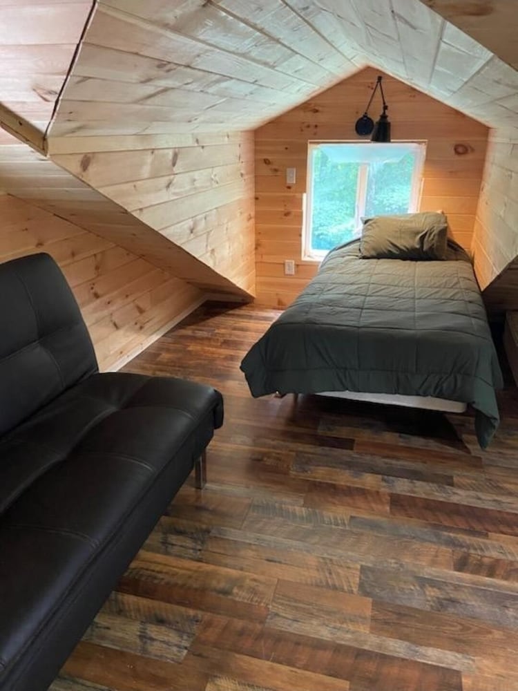 Newly built cabin in cozy wooded setting - Williamstown | Vrbo
