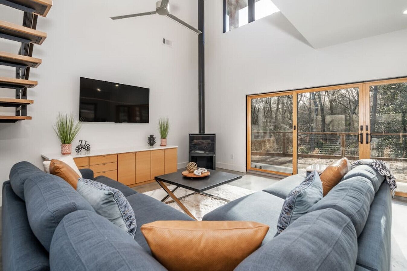 Northwoods Contemporary W/ Pool And Hot Tub! - Hot Springs, AR