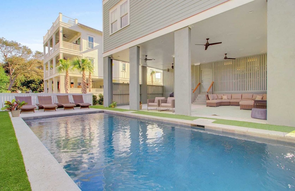 311 Carolina By Avantstay Rooftop Ocean Views W/ Pool - Charleston, SC