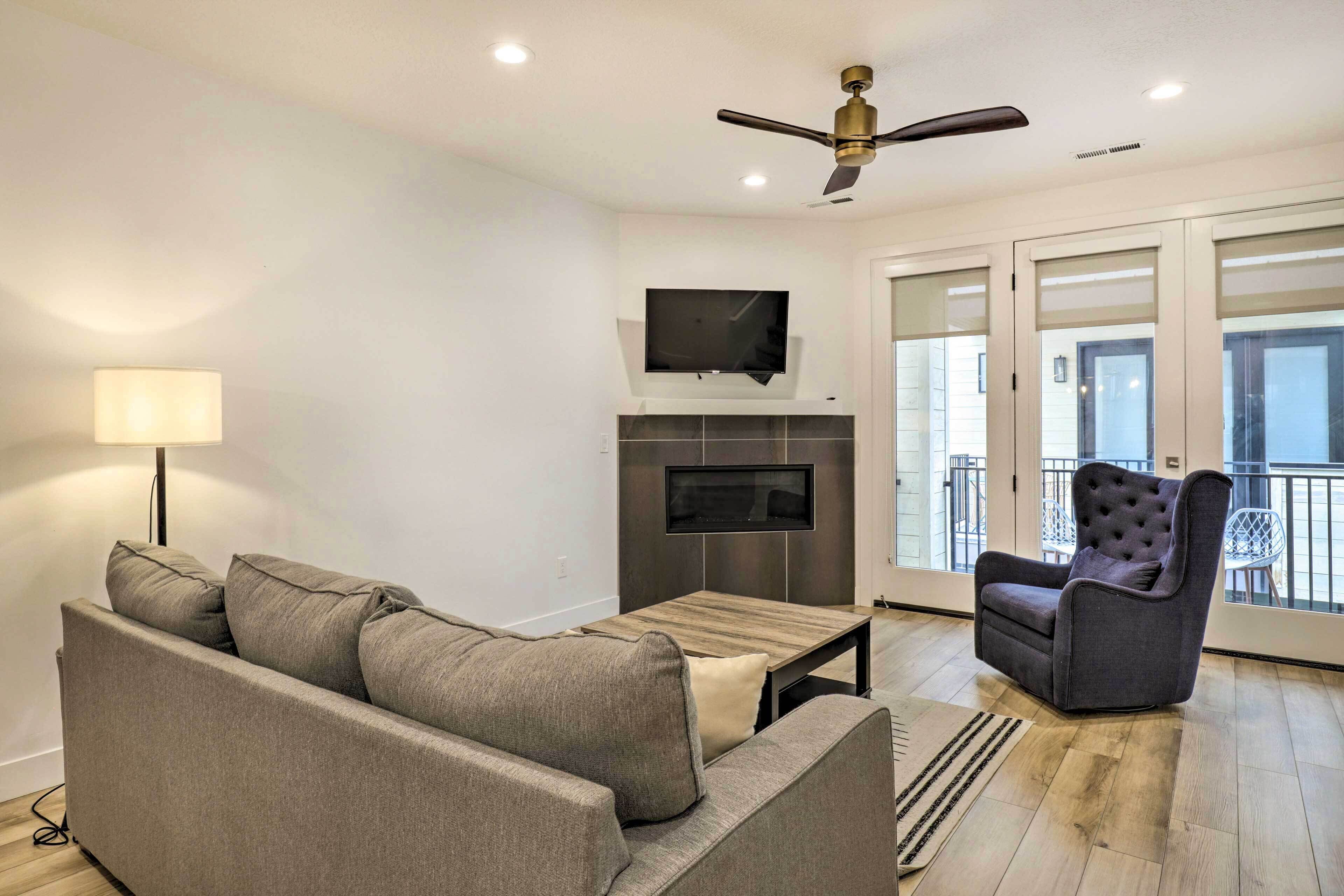 3-story Provo Townhome: 1 Mi To Byu! - Provo, UT