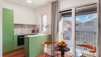 Apartamento (One Bedroom Apartment) | Cozinha privada | Um frigorífico