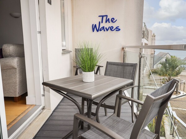 The Waves - St Ives