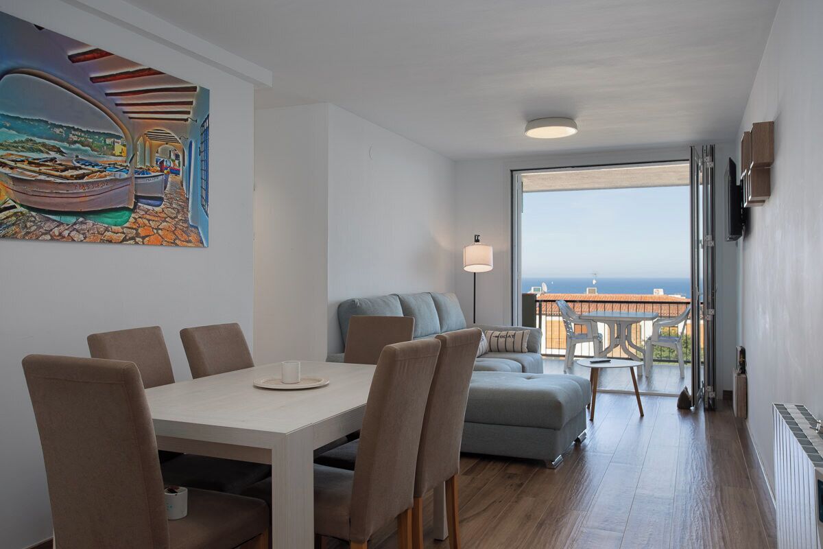 Apartamento Grande Con Vistas Al Mar, Piscina Y Parking - Palafrugell